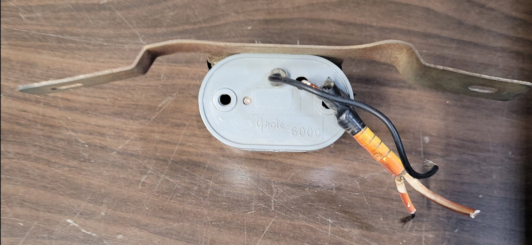 Used Grote 6000 License Plate Light Chrome | SAE L-69 | Young Farts RV ...