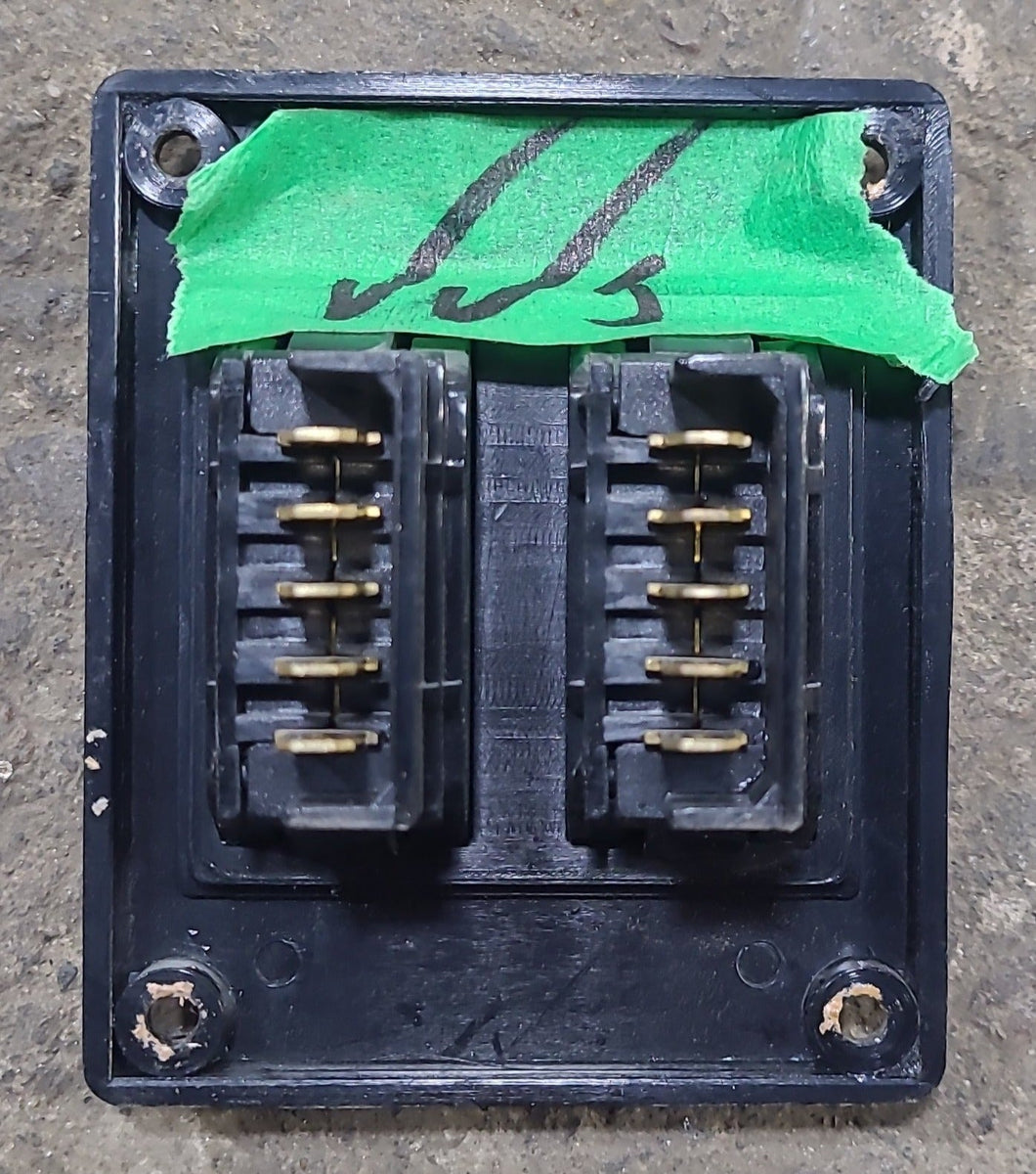 Buy Used Lippert Old-Style Double Slide-Out Electric Switch Online ...