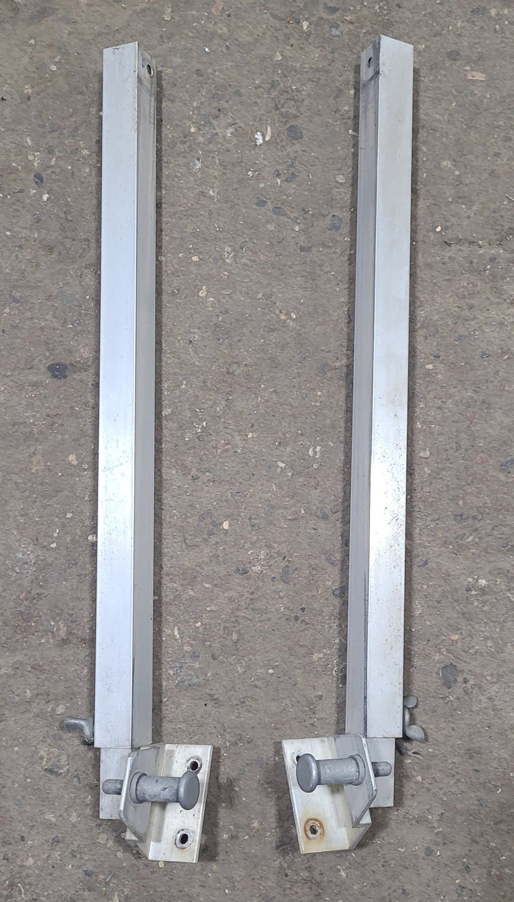 Used RV Exterior Windows & Doors | Young Farts RV Parts