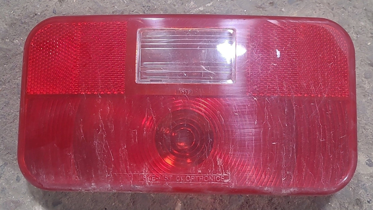 Buy Used RV Tail Light Assembly Replacement Lens Online - Young Farts ...
