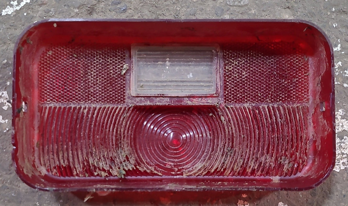 Buy Used RV Tail Light Assembly Replacement Lens Online - Young Farts ...