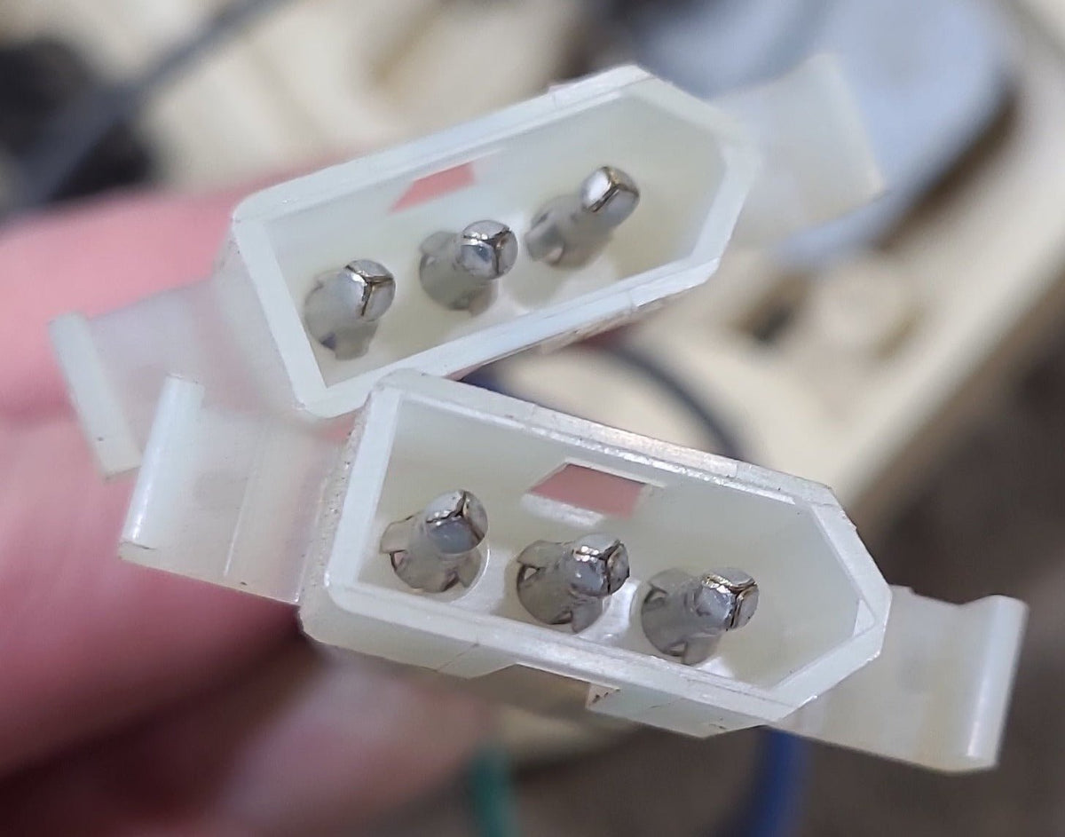 Buy Used VENTLINE Artic Air Wall Controller Online - Young Farts RV Parts